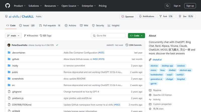 ChatALL是一个可以同时与多个AI聊天机器人对话的工具，帮助用户发现最佳答案。-SOAI.IM