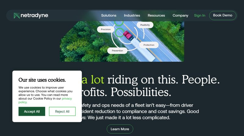 Netradyne提供智能车队安全解决方案，通过先进的视觉技术和自动化教练系统改善驾驶员行为，提高道路安全。-SOAI.IM